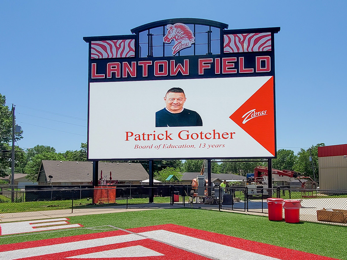 Watchfire Signs Introduces 10mm Outdoor LED Display That Looks Great in ...